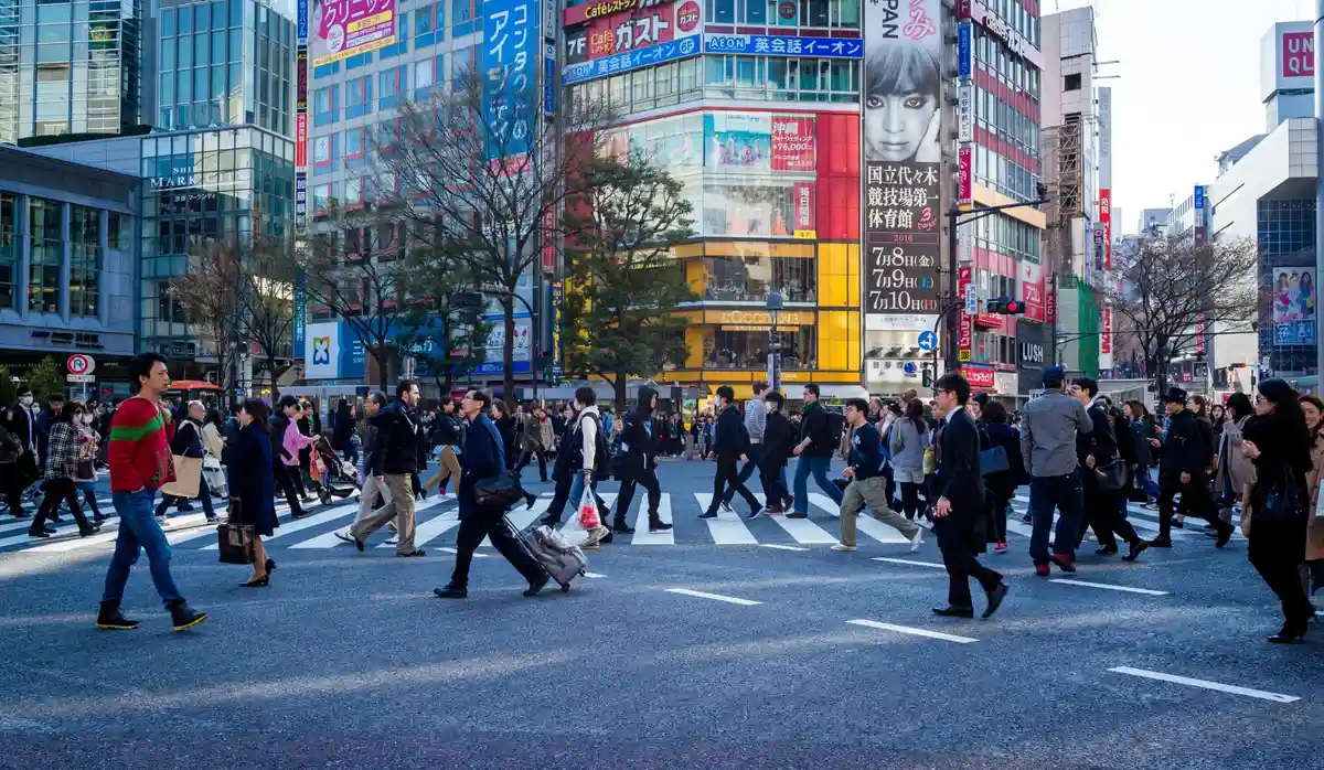 Foreign Population in Japan Nears 10... - statistics-reports | Migrant ...